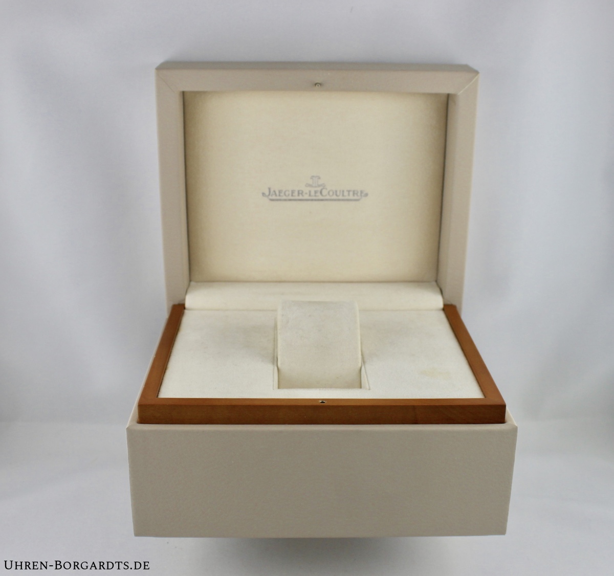 Jaeger-LeCoultre Box mit Überkarton Maße 18 x 15 x 13 cm
