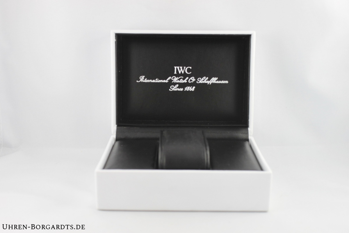 IWC Box ca.1990 Breit 14,5cm Tief 11,0cm Hoch 7,5cm